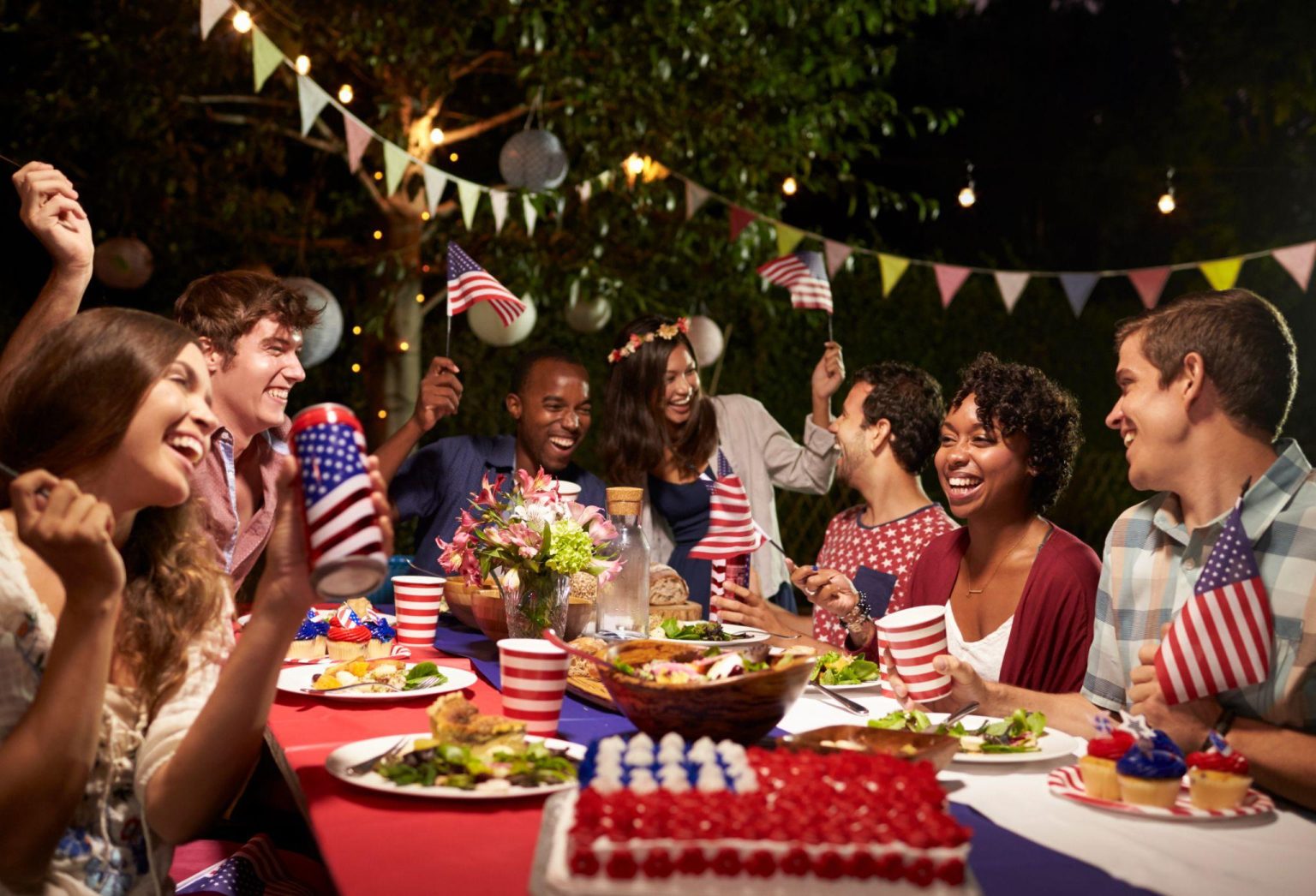 Why A Log Cabin Is The Ultimate Spot To Celebrate The 4th Of July ...